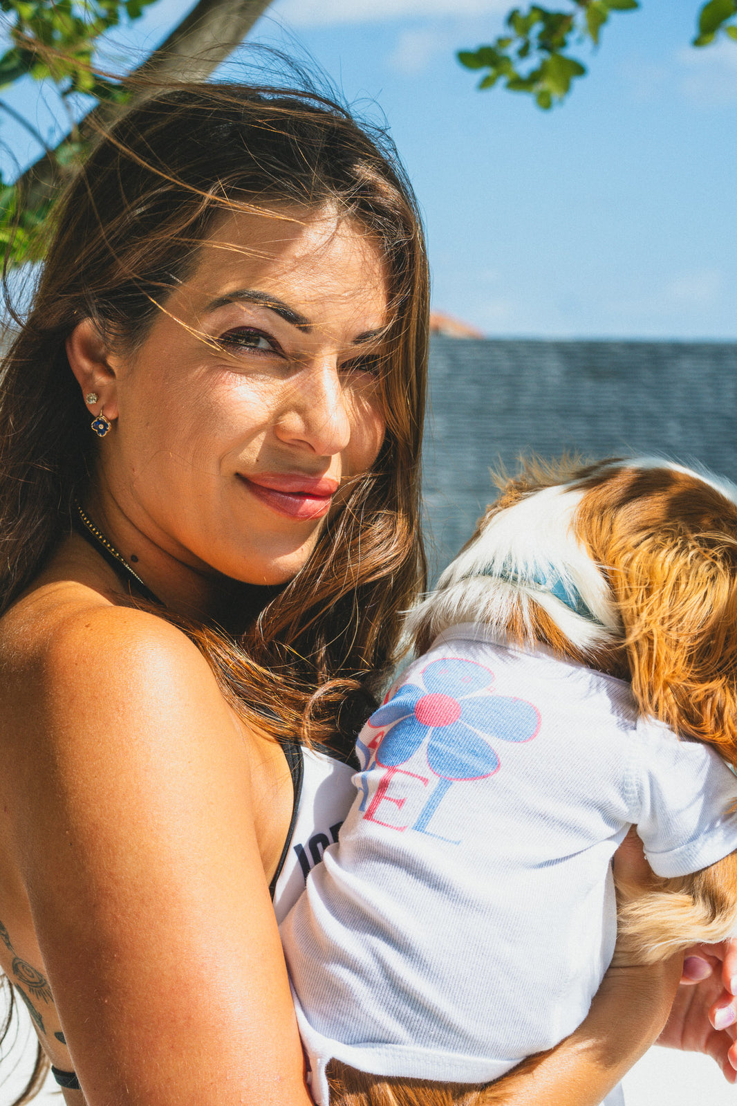 Olam Tova: Stylish Pro-Israel Apparel & Lifestyle Goods